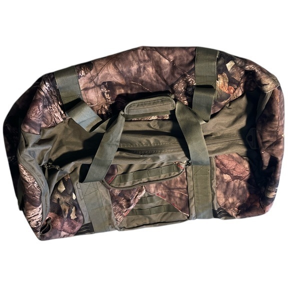 Bags | Xl Camo Hunting Bag | Poshmark